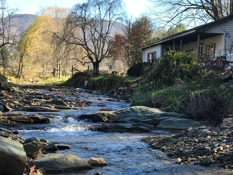 Fixer-Upper with Stream Frontage – Just $49,900 - Daopills